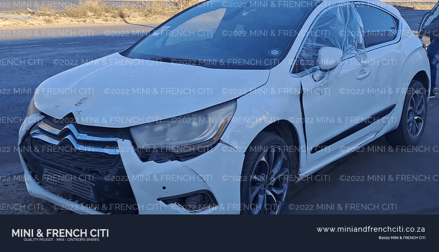 2014 Citroen DS4 | Now Stripping - Mini & French Citi